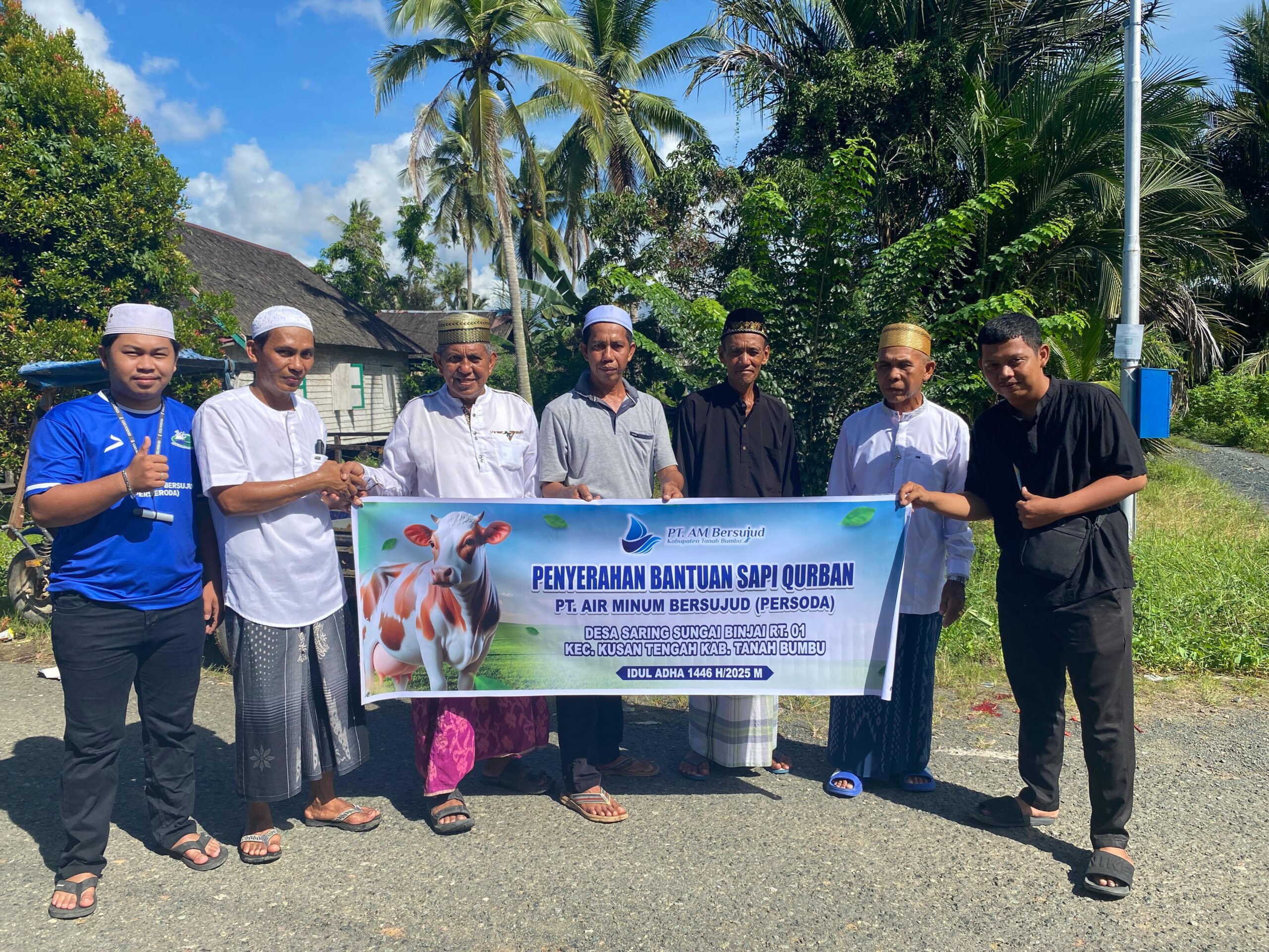 PT. Air Minum Bersujud Rayakan Idul Adha dengan Menyalurkan Hewan ...